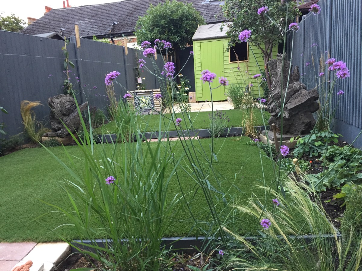 About – The Green Lounge